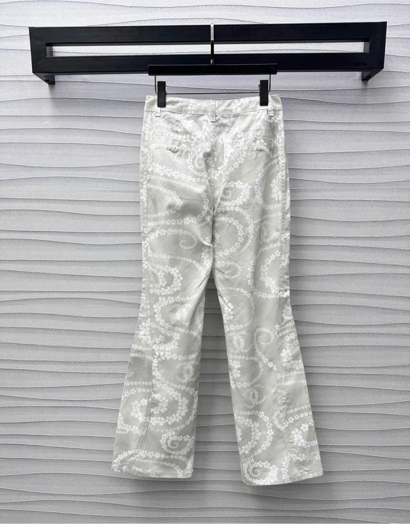 Bargain Chanel Jeans