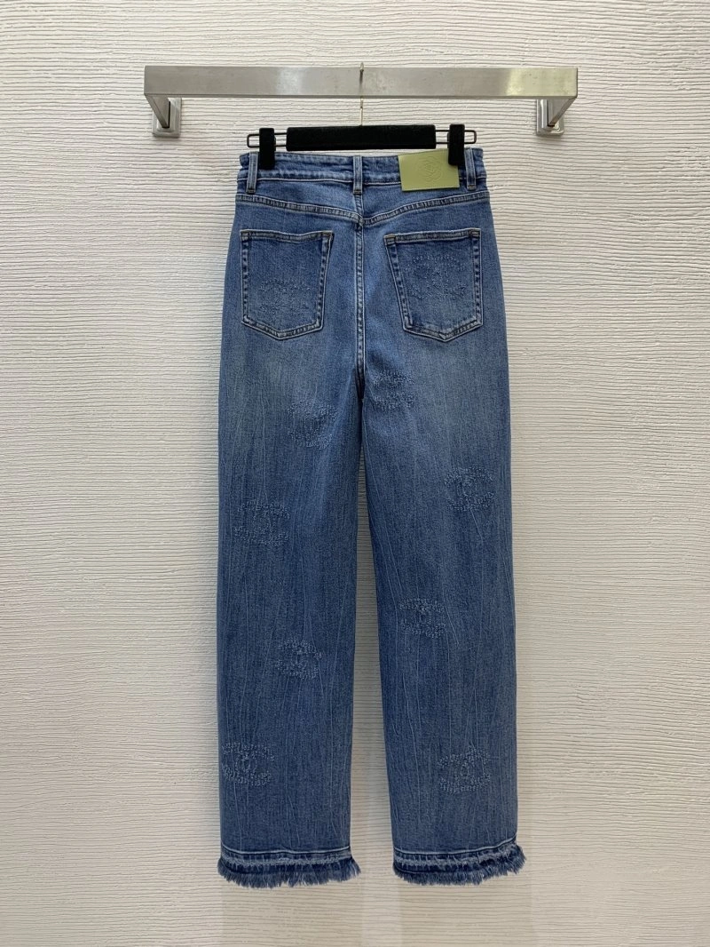 Top match Chanel Jeans
