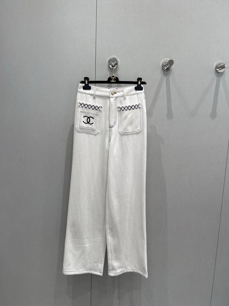 Chanel Jeans