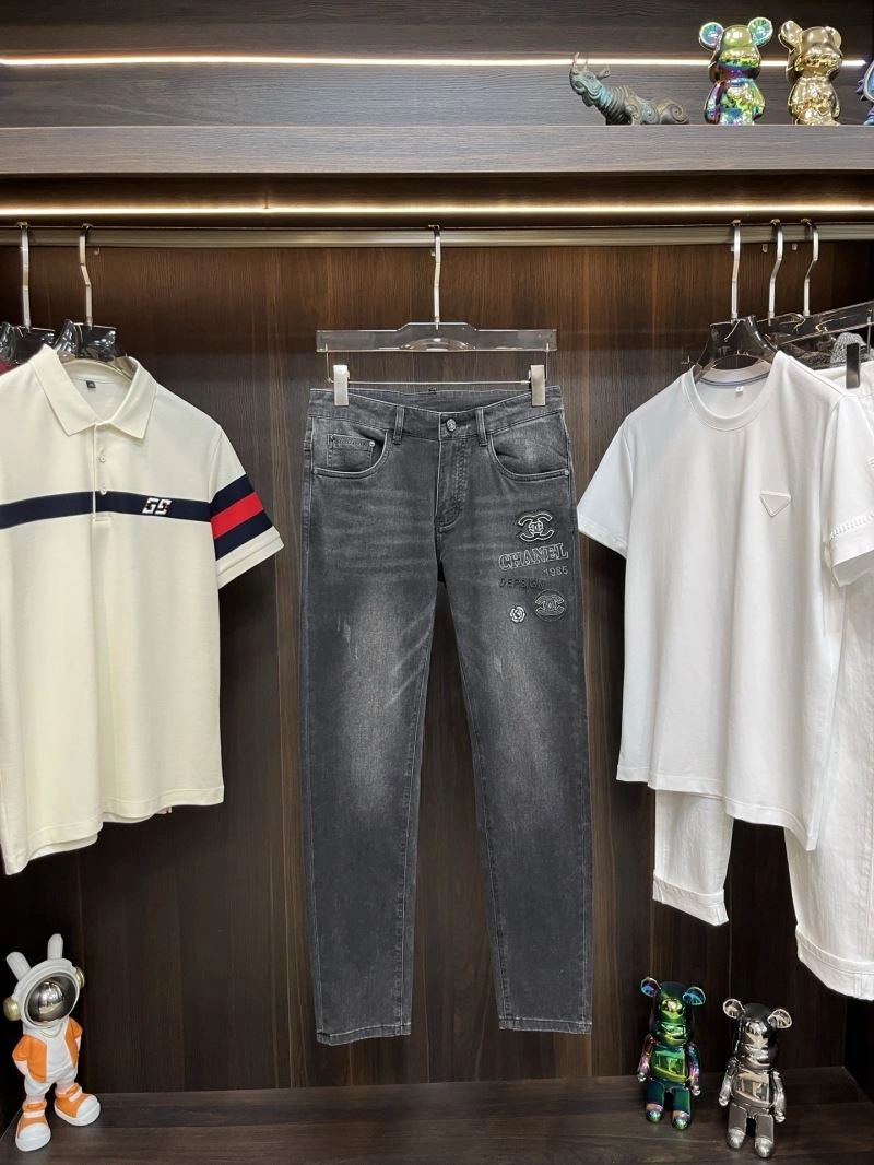 Bargain Chanel Jeans