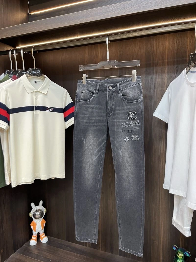 Bargain Chanel Jeans