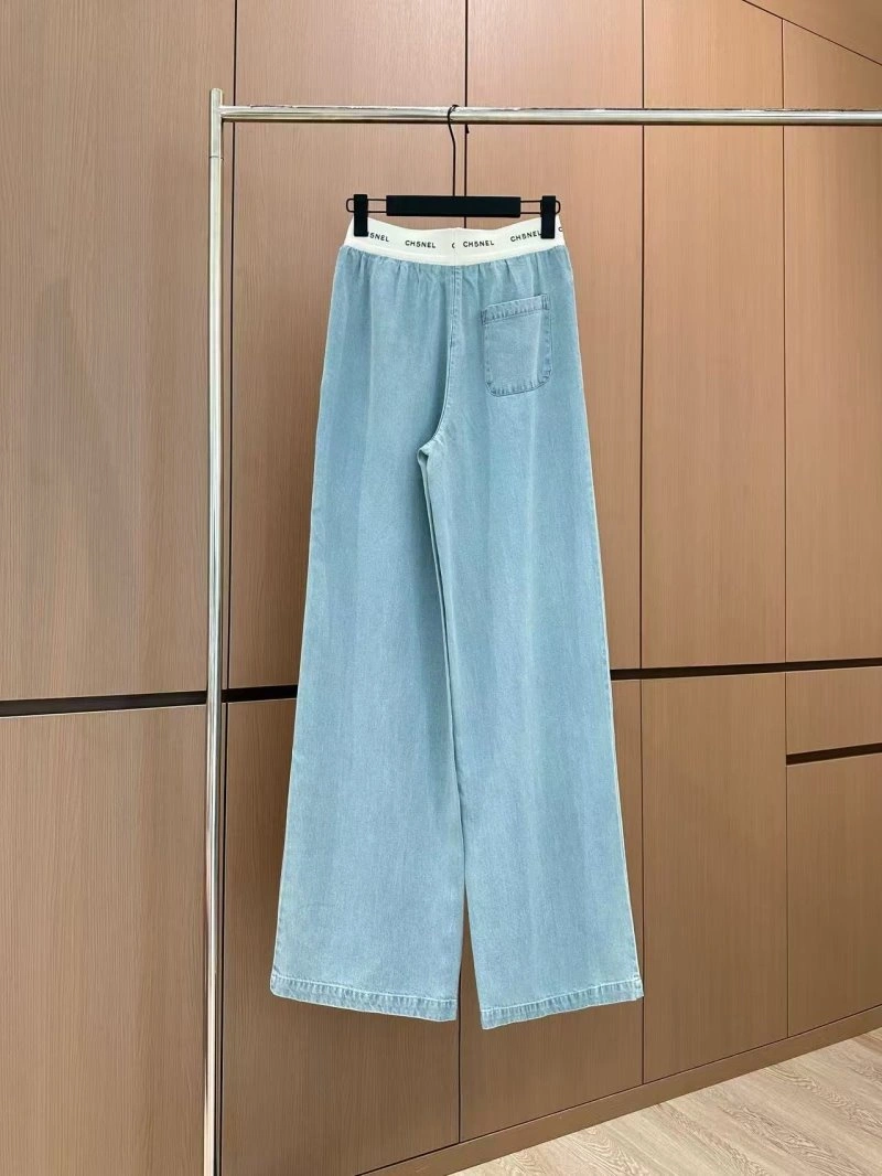 Cut-rate Chanel Jeans