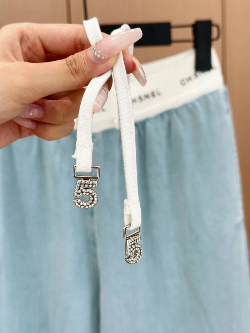 Cut-rate Chanel Jeans
