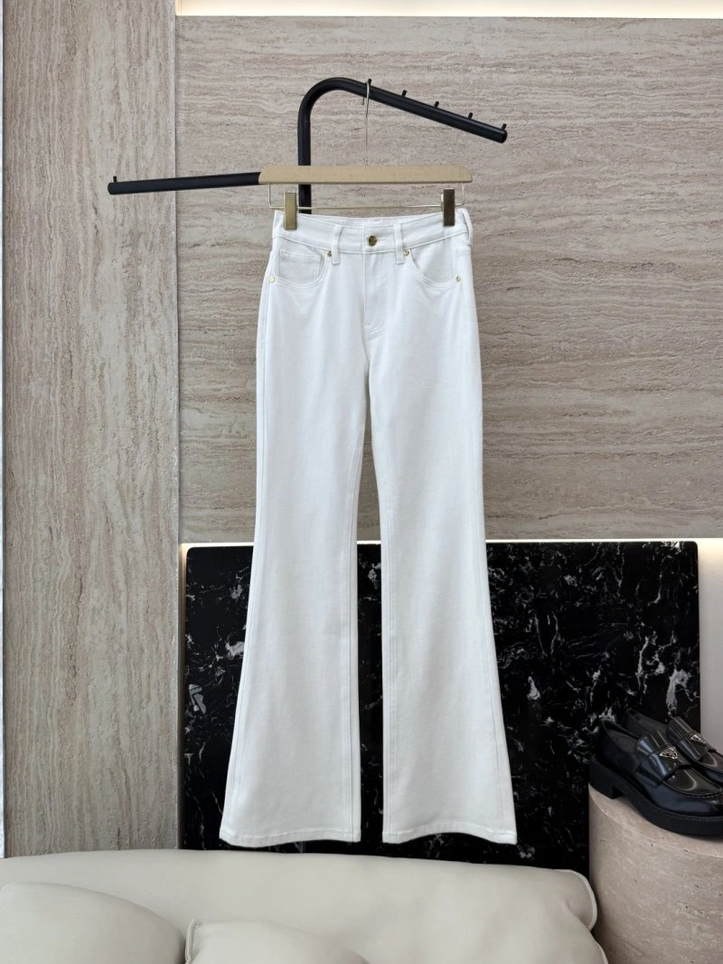 Chanel Jeans