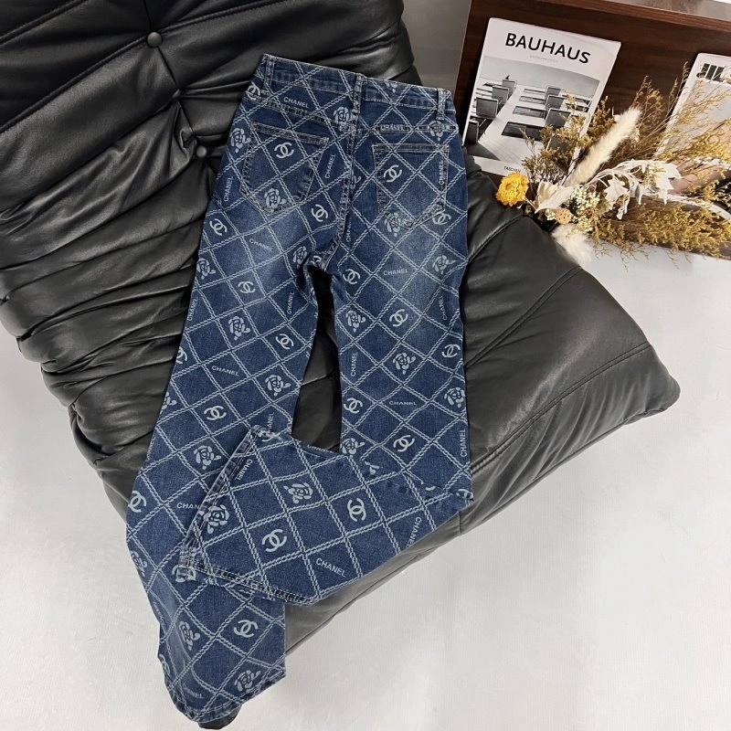 Accurate model Chanel Jeans