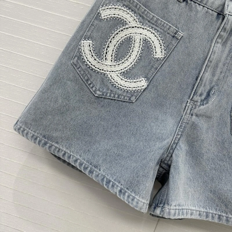 Cut-rate Chanel Jeans