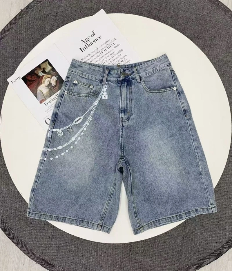 Top match Chanel Jeans