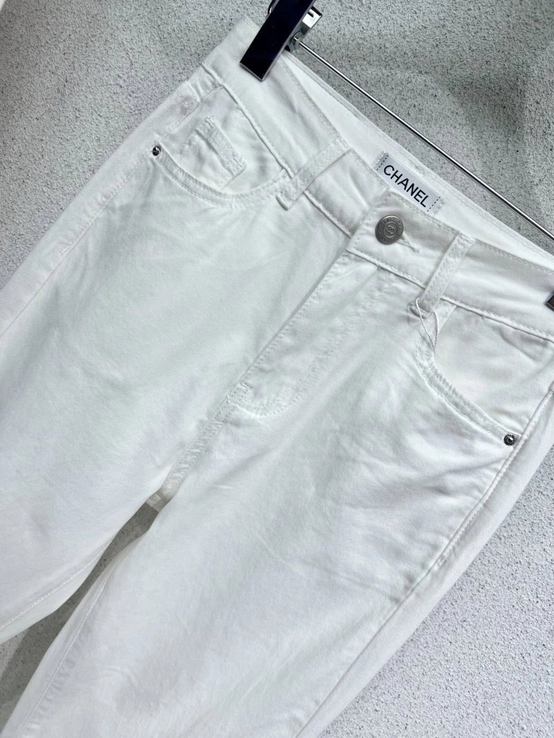 Discounted Chanel Jeans