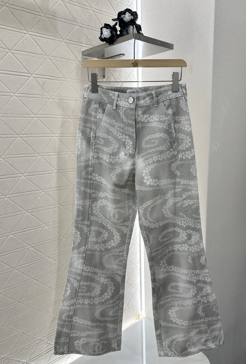 Chanel Jeans