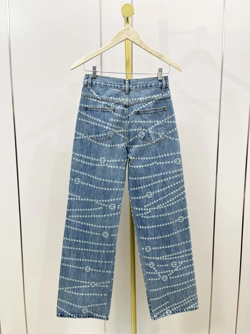 Accurate model Chanel Jeans