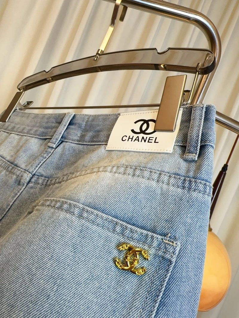 Cut-rate Chanel Jeans