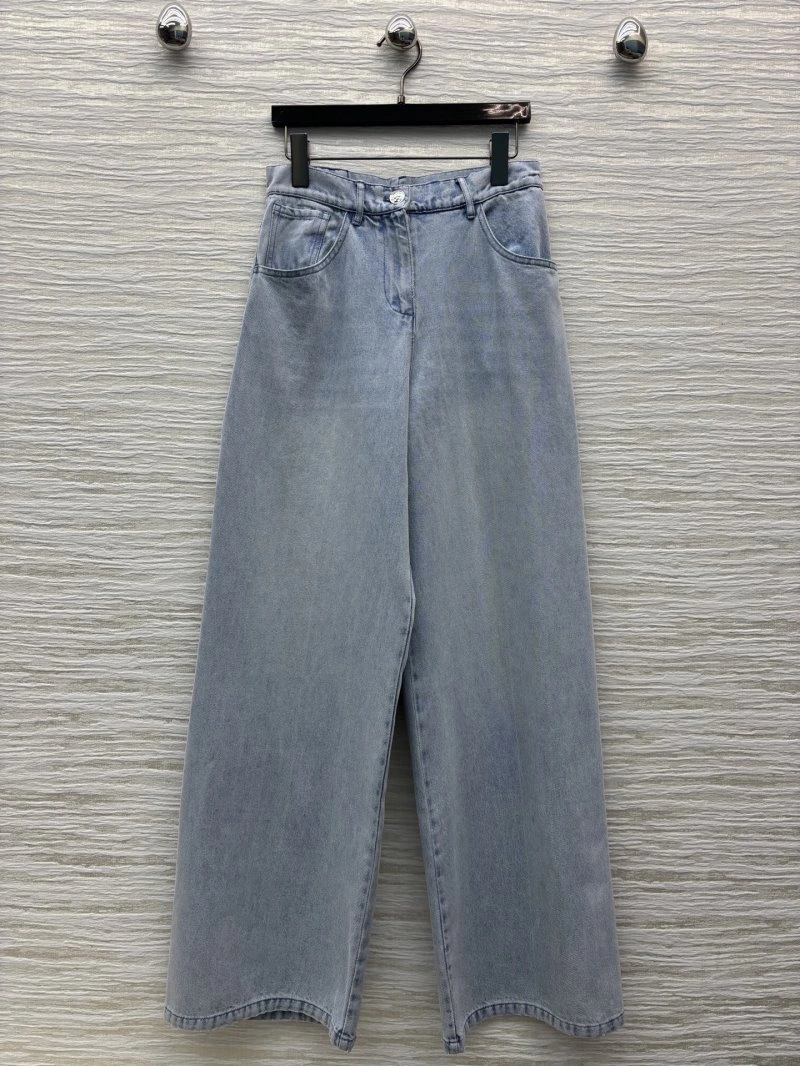 Chanel Jeans