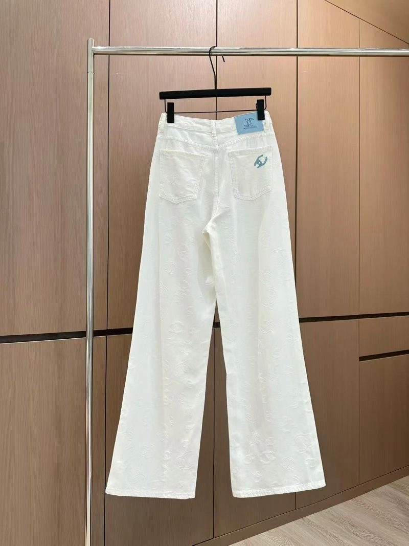 High fidelity Chanel Jeans