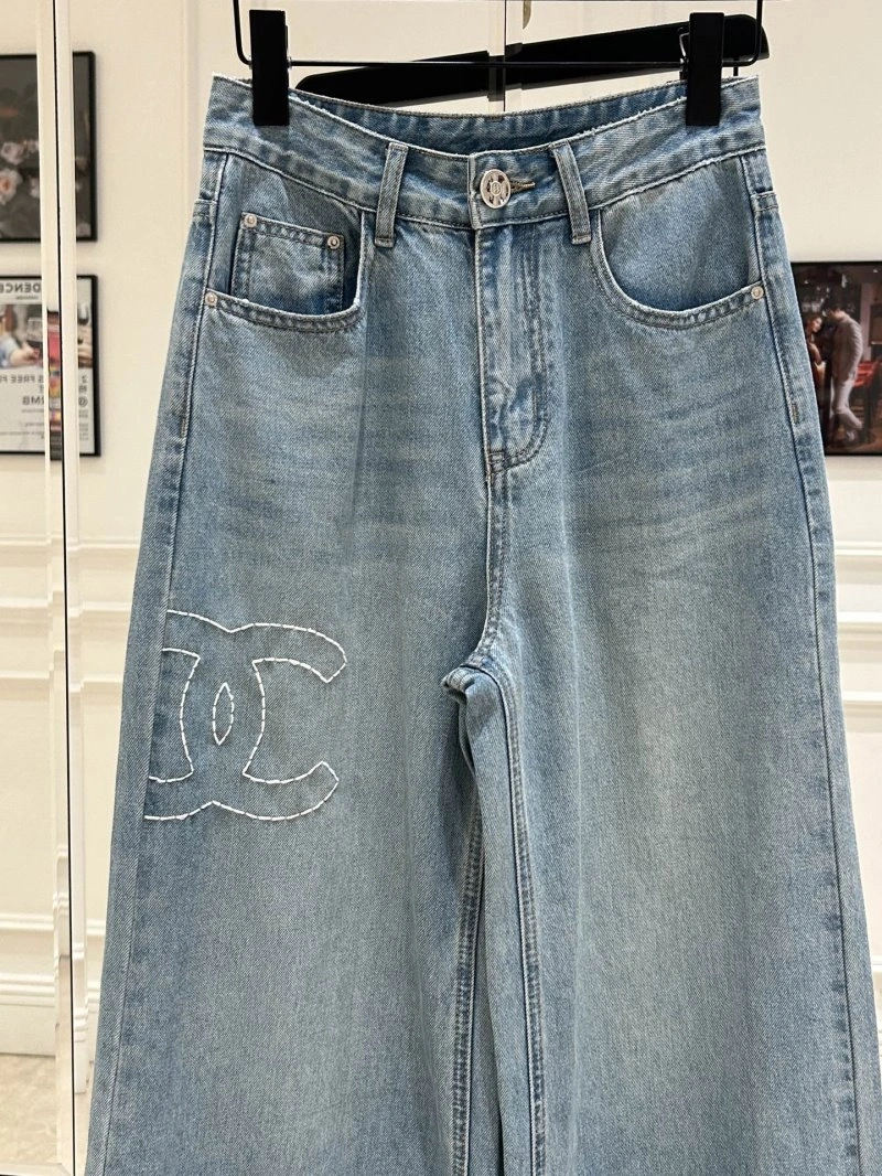Bargain Chanel Jeans