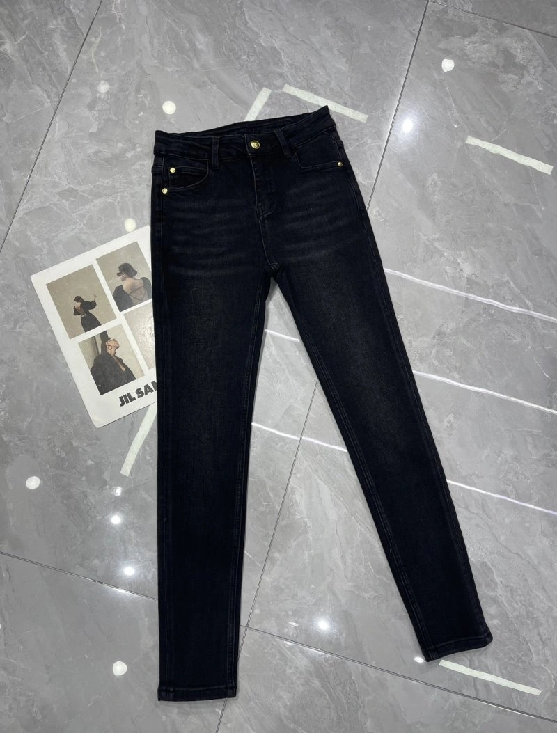 Chanel Jeans