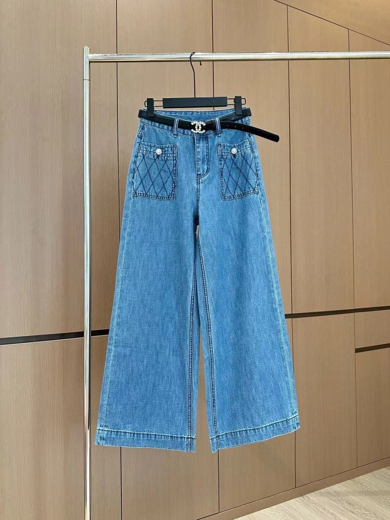 Chanel Jeans