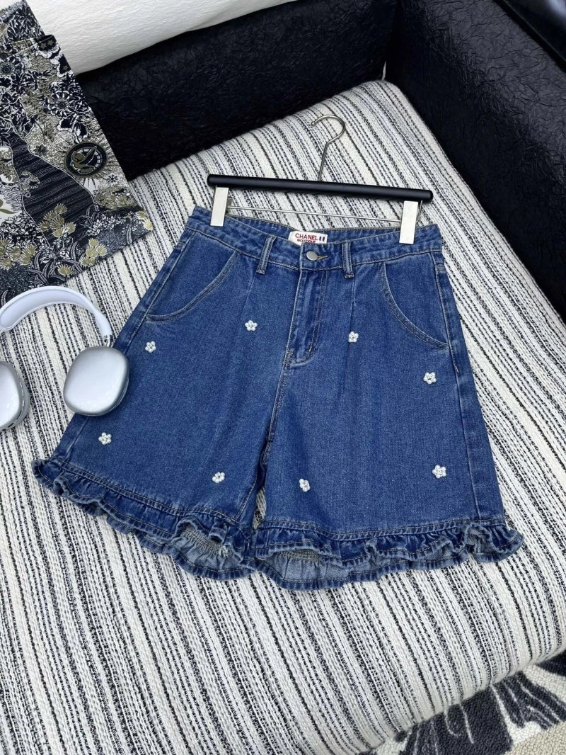 Chanel Jeans