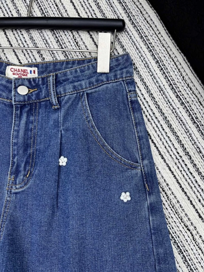 Discounted Chanel Jeans