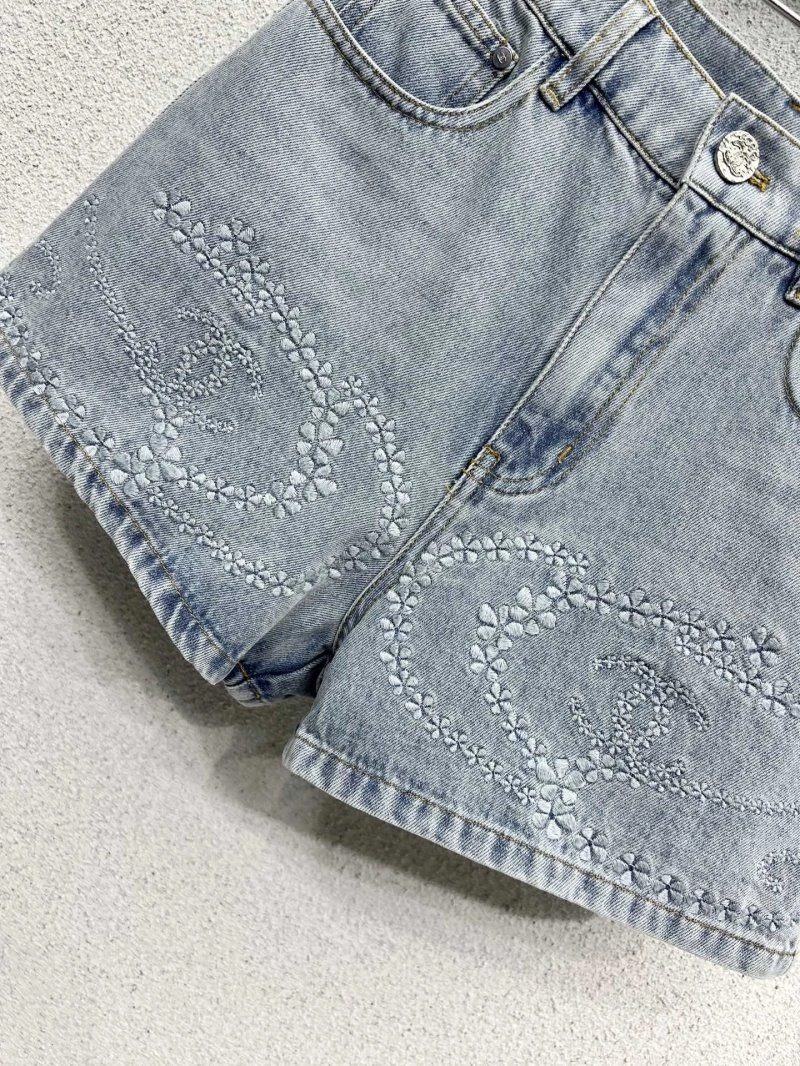 Brand-original Chanel Jeans