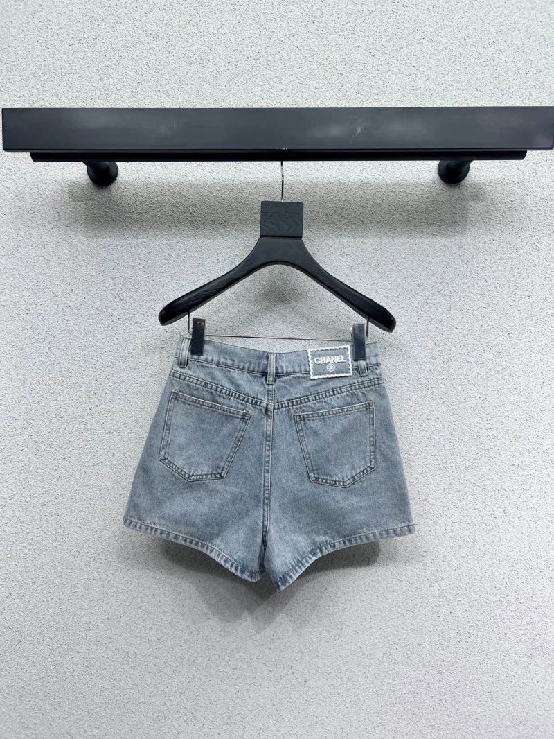 Brand-original Chanel Jeans