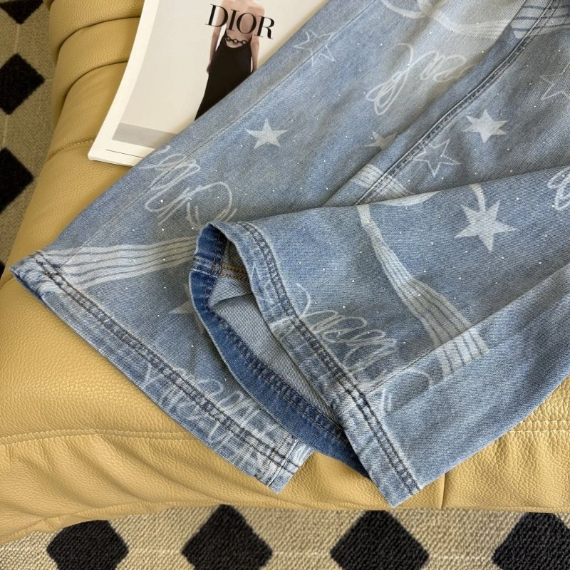 Top match Chanel Jeans