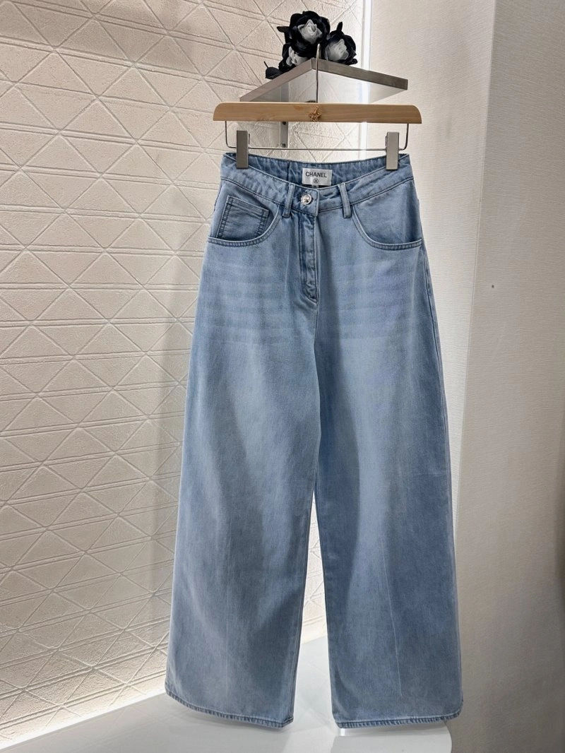 Chanel Jeans