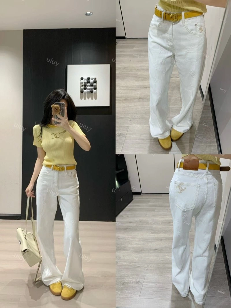 Chanel Jeans