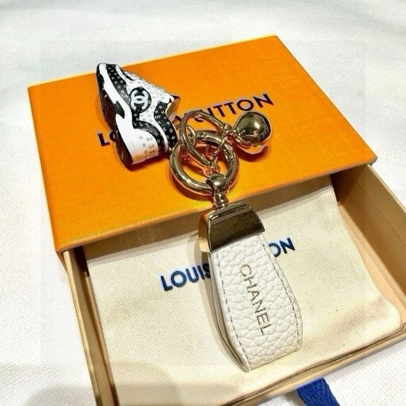 Accurate model Chanel Keychains
