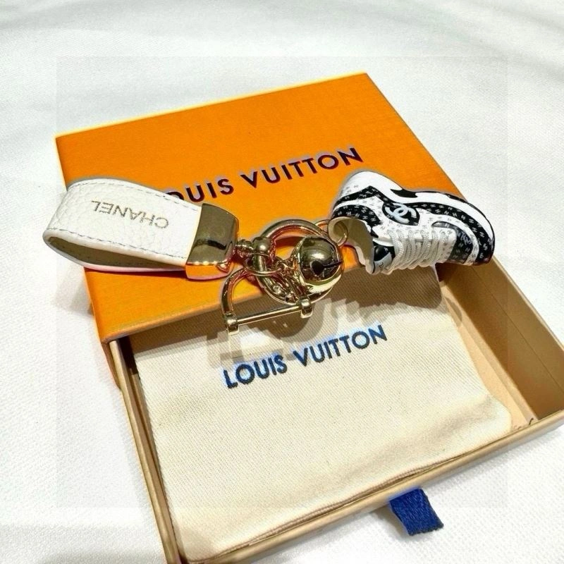 Accurate model Chanel Keychains