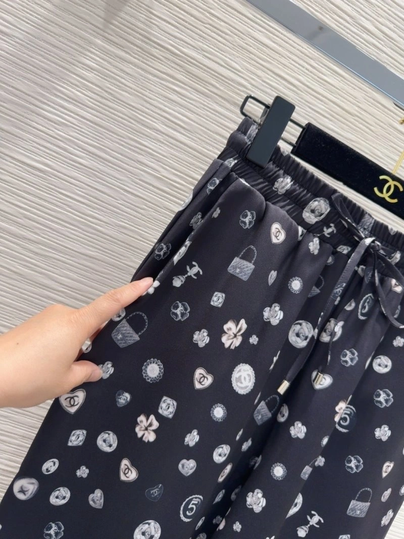 Discounted Chanel Long Pants