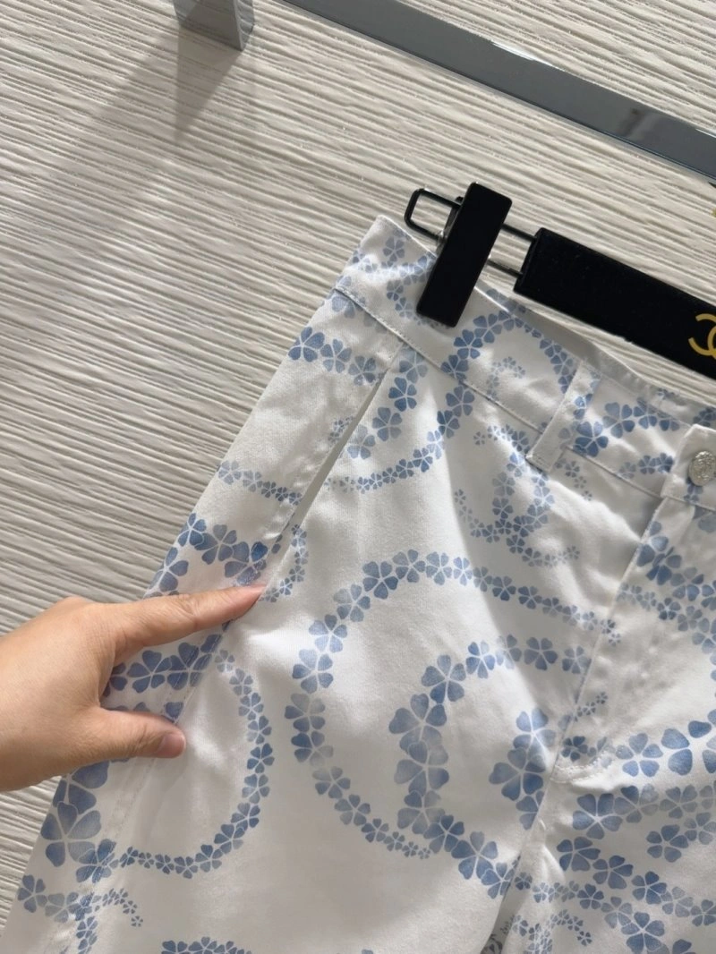 Legit Chanel Long Pants