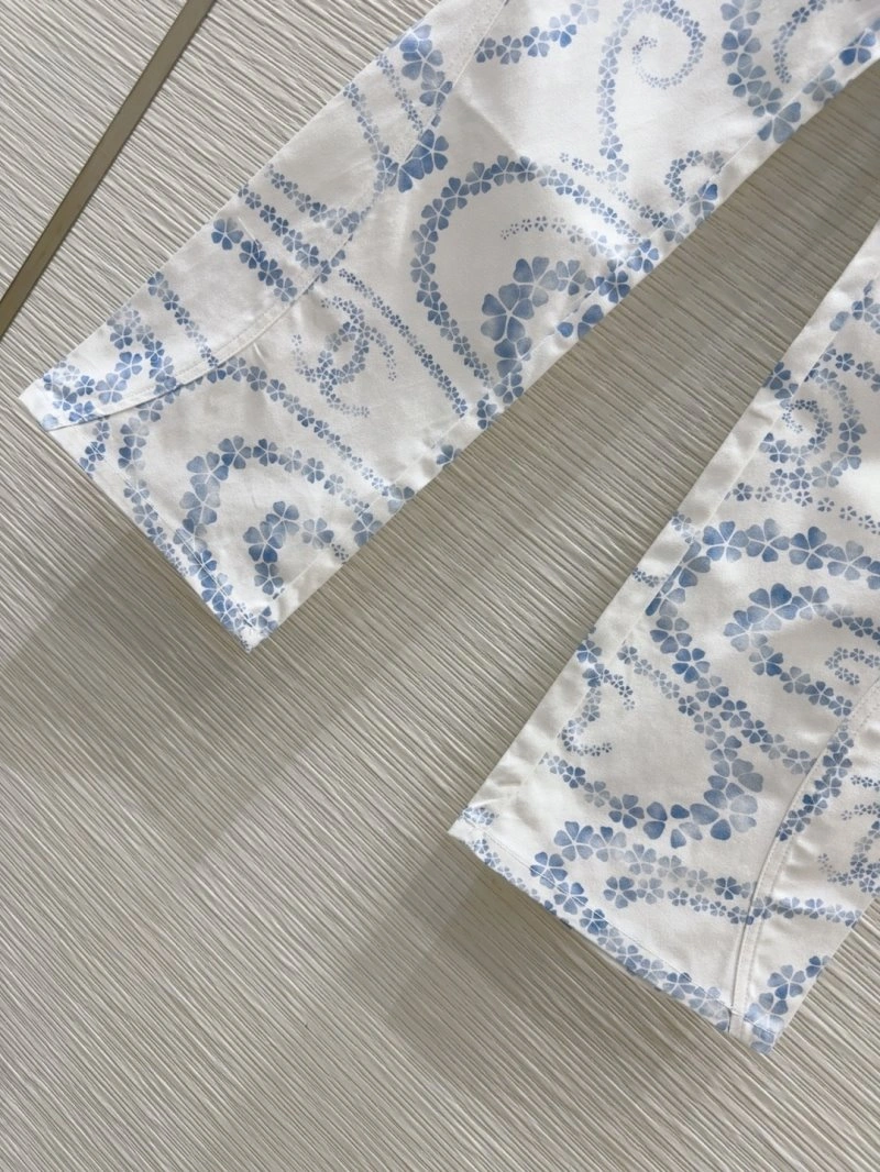 Legit Chanel Long Pants