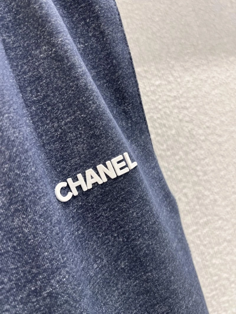 Accurate model Chanel Long Pants