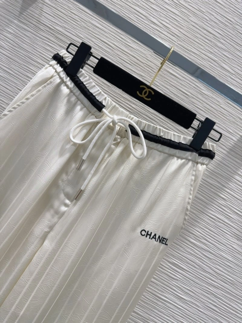 Low-cost Chanel Long Pants
