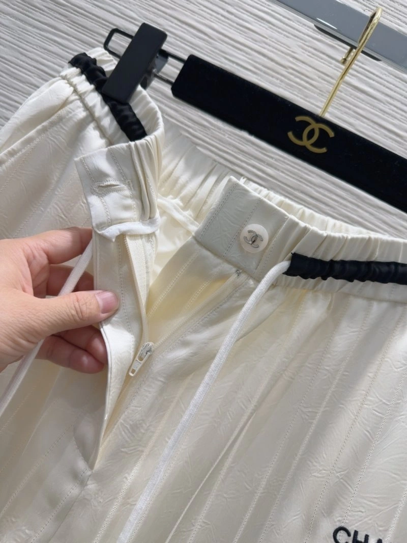 Low-cost Chanel Long Pants