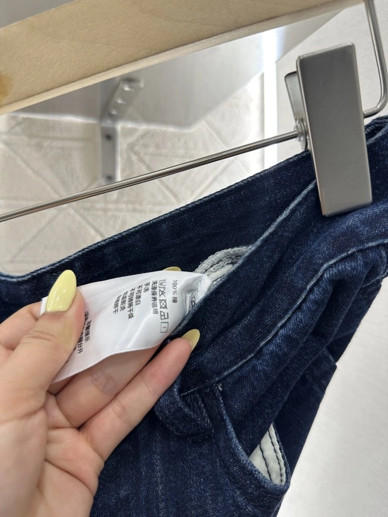 Bargain Chanel Long Pants