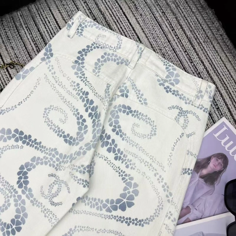 Value-priced Chanel Long Pants