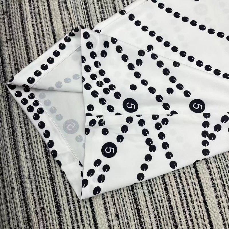 Top match Chanel Long Pants