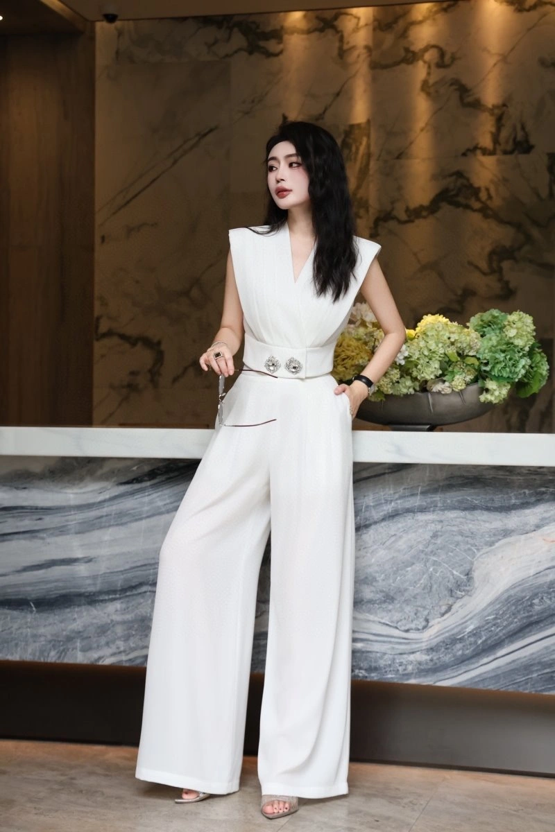 Chanel Long Pants