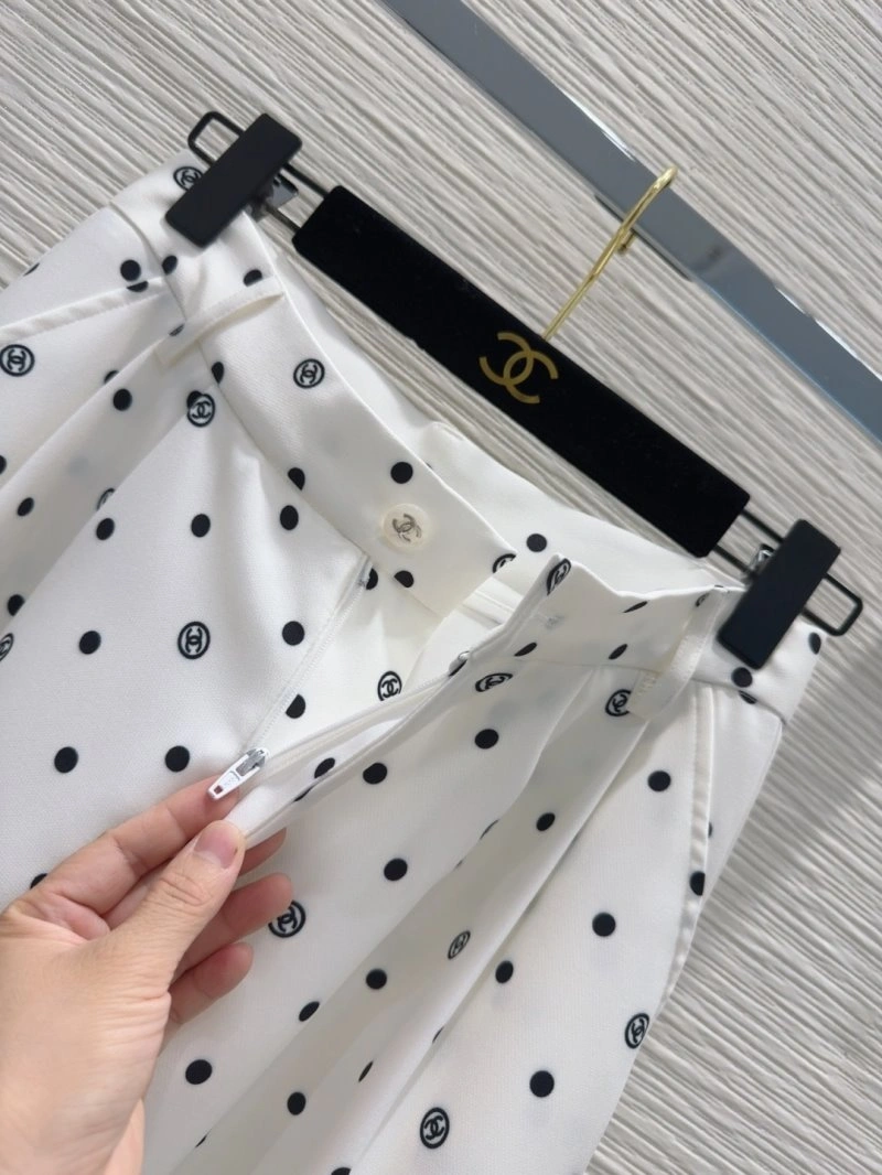 Legit Chanel Long Pants