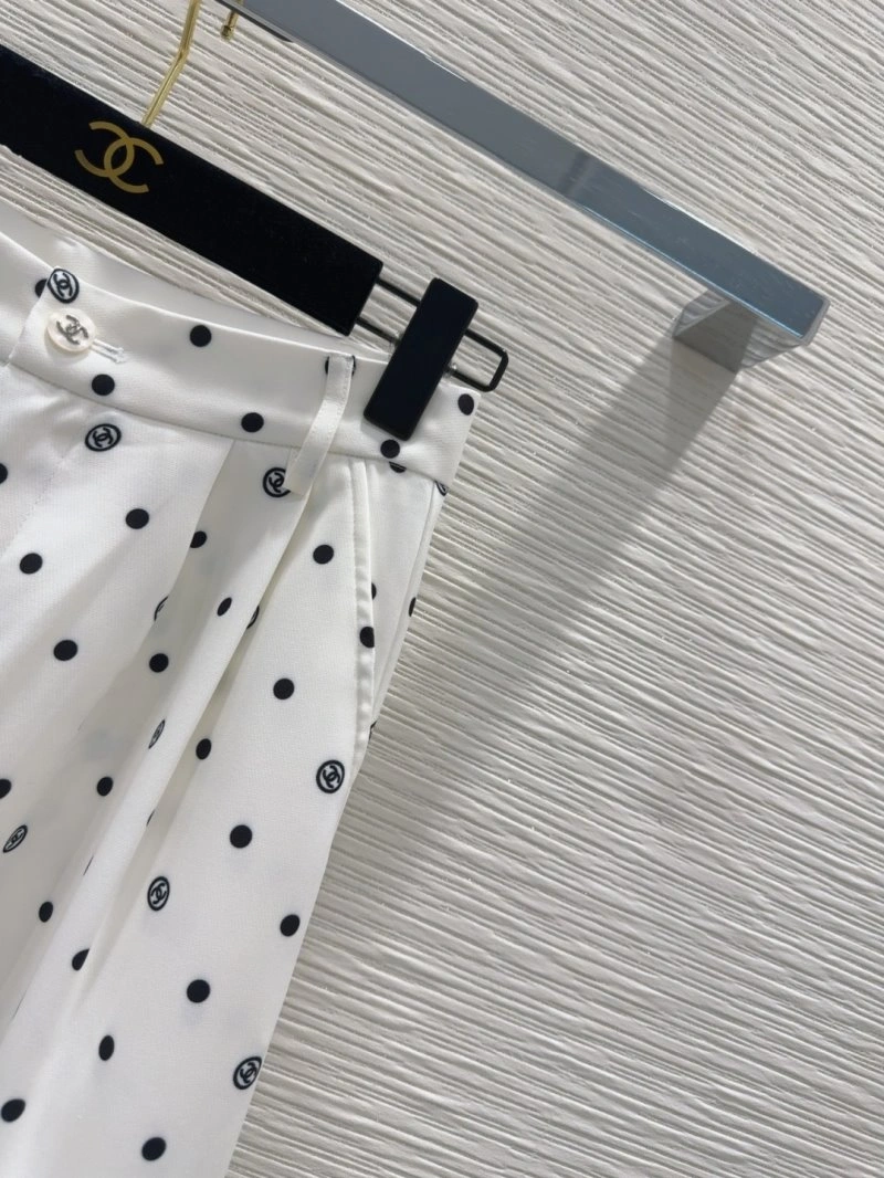 Legit Chanel Long Pants