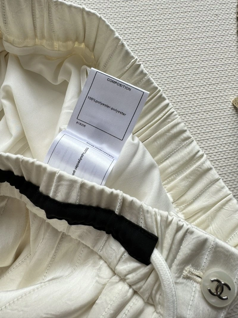 Discounted Chanel Long Pants