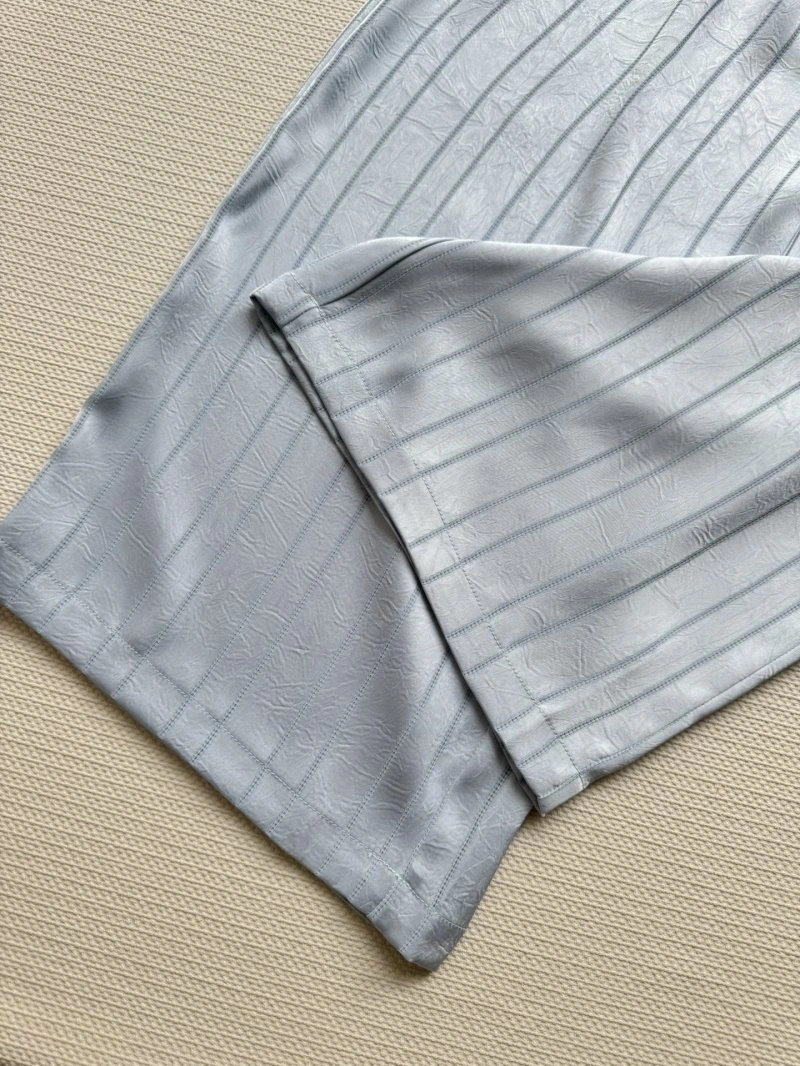Top match Chanel Long Pants