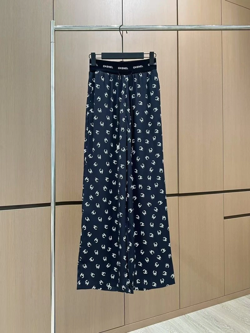 Brand-authenticated Chanel Long Pants