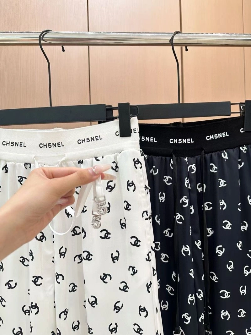 Brand-authenticated Chanel Long Pants