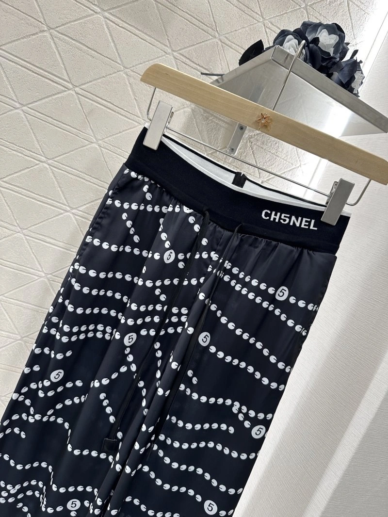 Bargain Chanel Long Pants