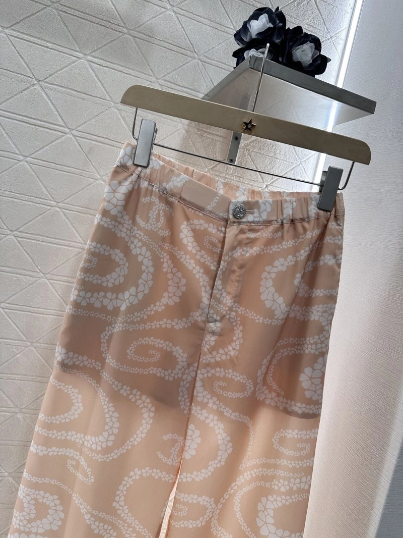 Legit Chanel Long Pants