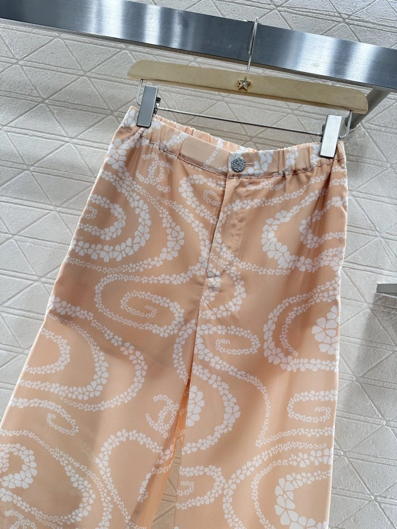 Legit Chanel Long Pants