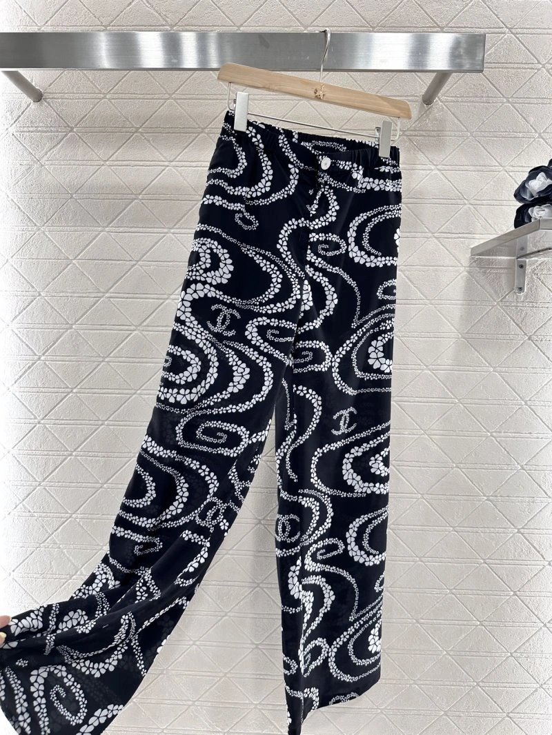 Bargain Chanel Long Pants