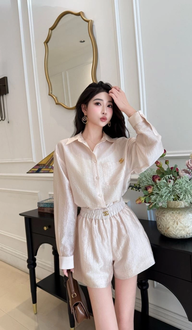 Precise copy Chanel Long Suits